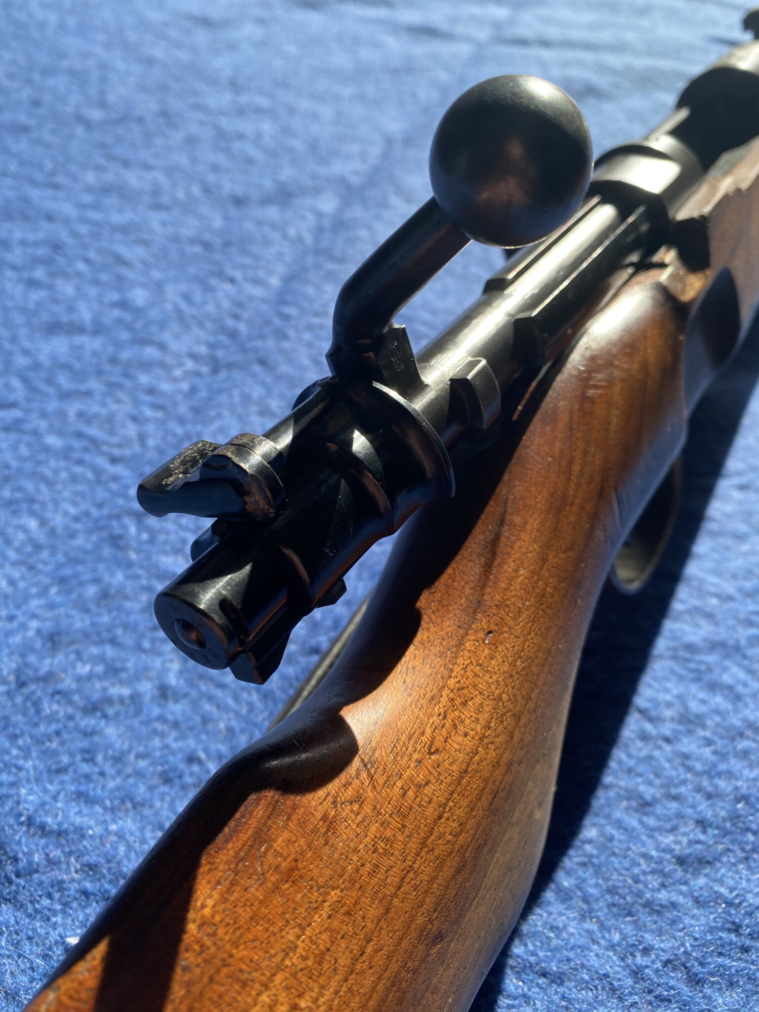 Langwaffe – Gewehr bei Fuss